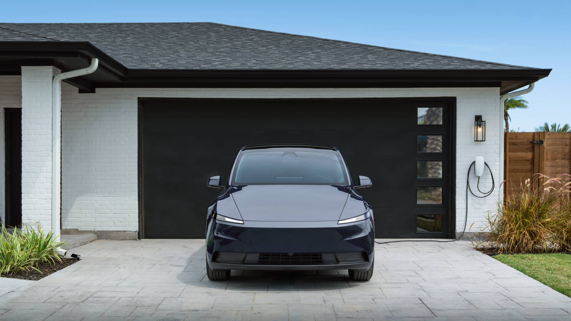 Tesla Gains From New Texas Incentive After Federal EV Credit Ends ...