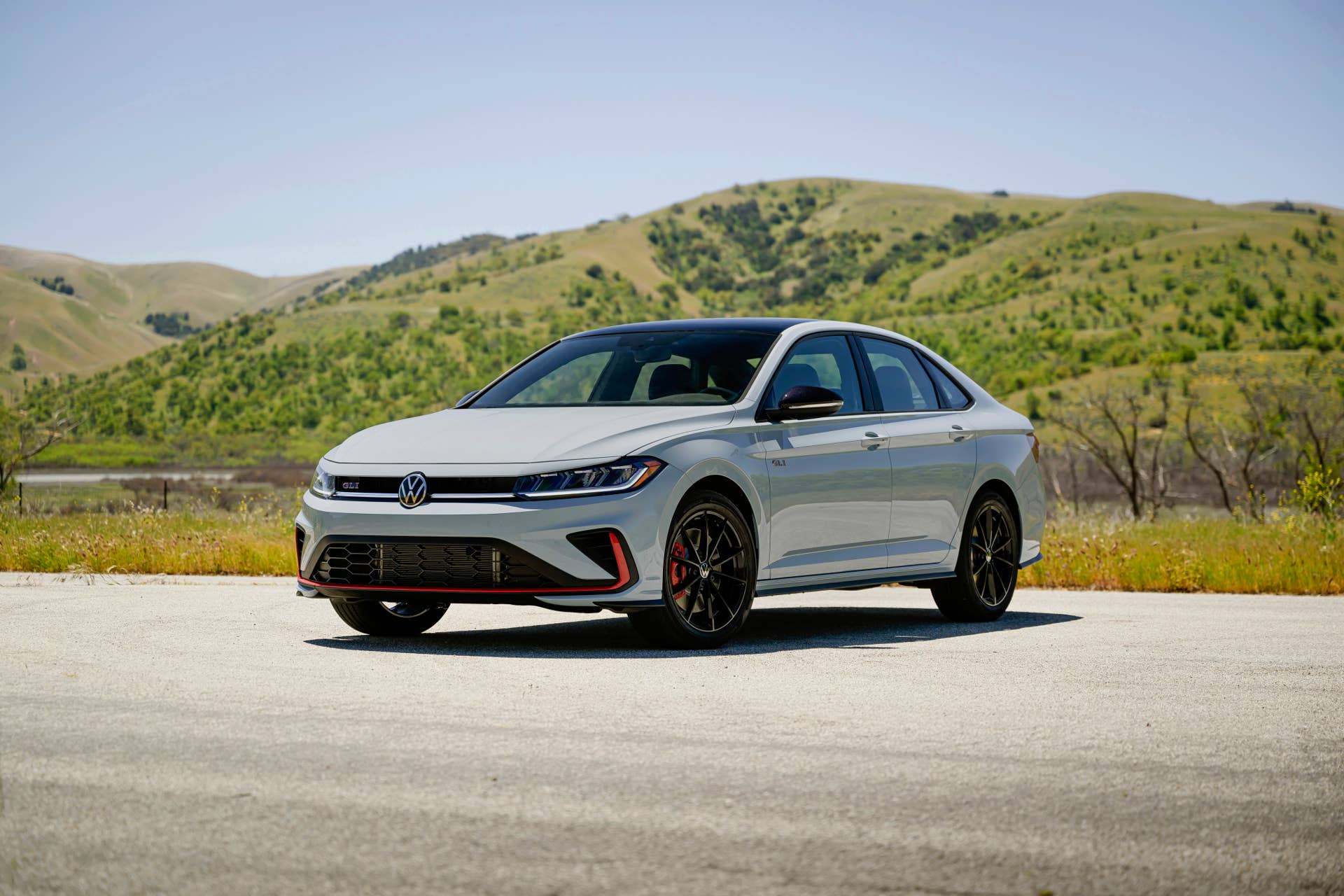 6 Sports Cars With the Best EPA-Rated Gas Mileage - Autoblog
