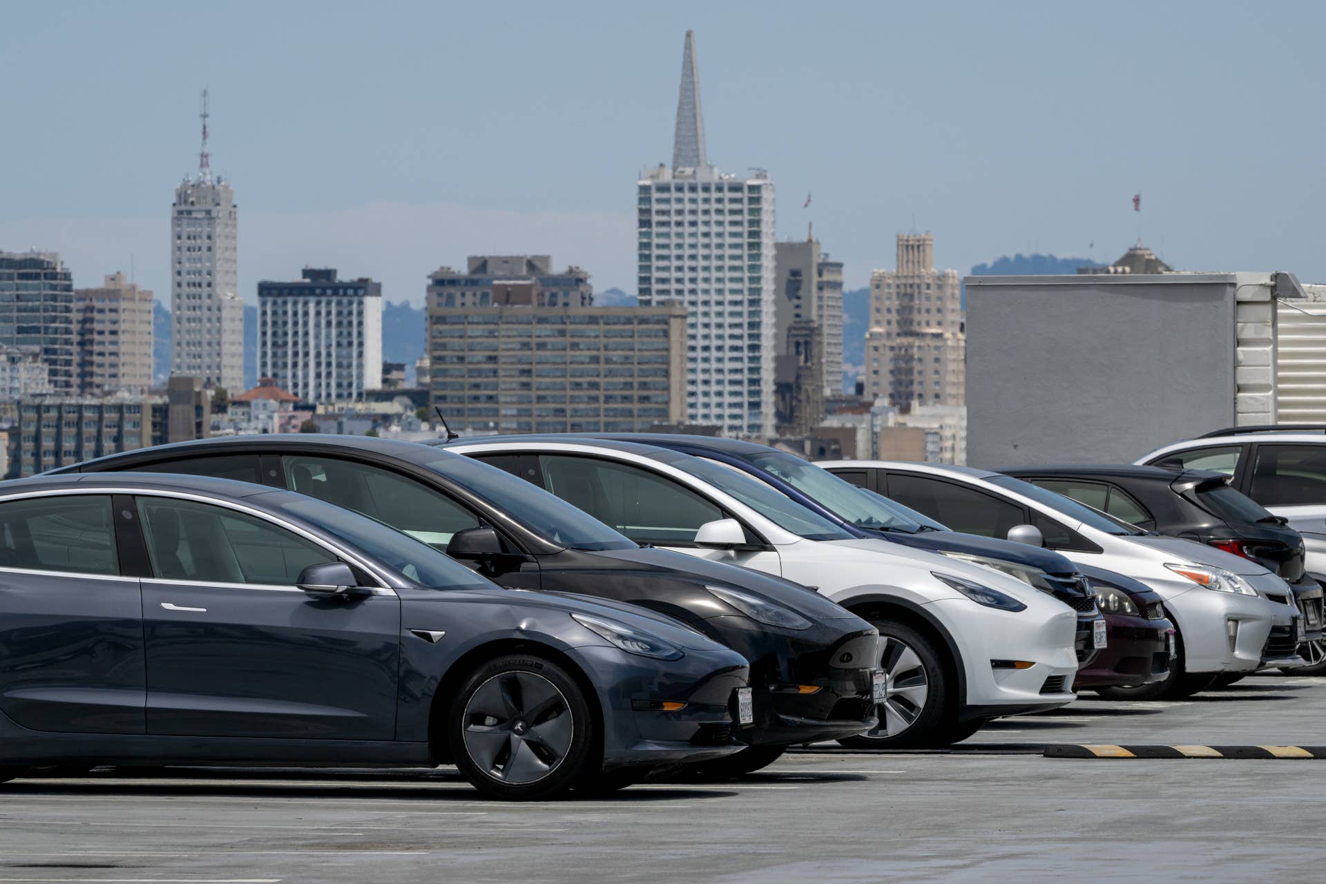 California Reverses Pledge To Revive EV Tax Credit - Autoblog