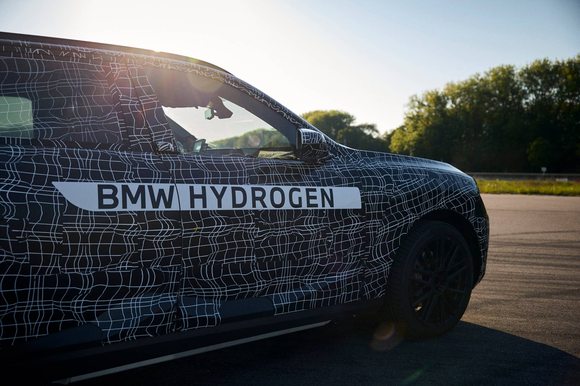 BMW Is Ready To Make Hydrogen Vehicles Available For Everyone ...