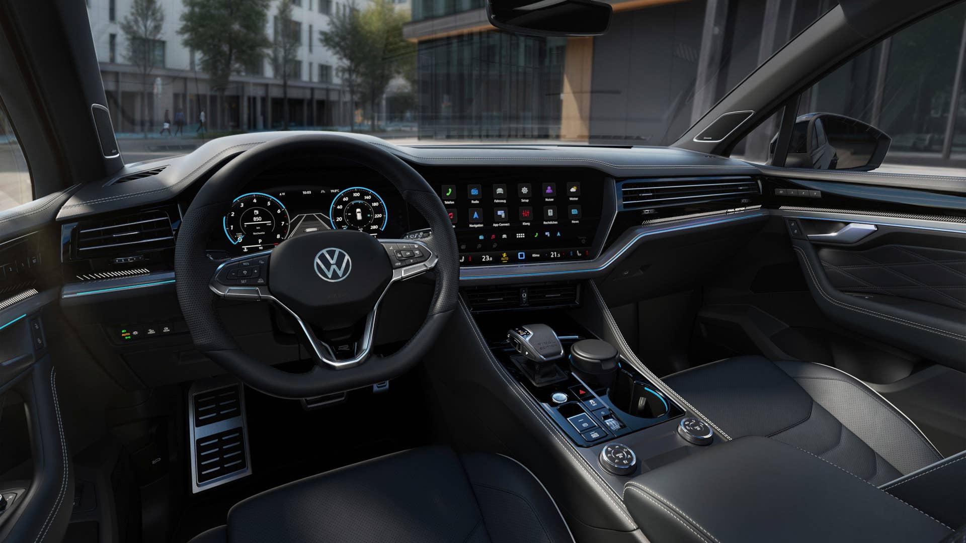VW Bids Farewell To Its Porsche Cayenne Wannabe With A Final Edition ...