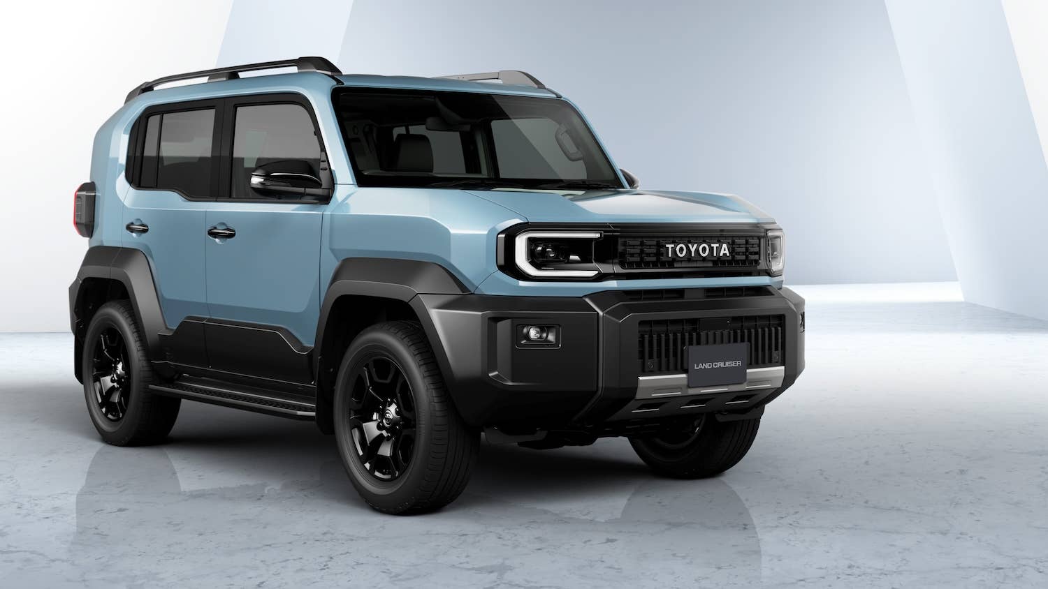 First Toyota Land Cruiser FJ Buyers Will Have a Hard Time - Autoblog