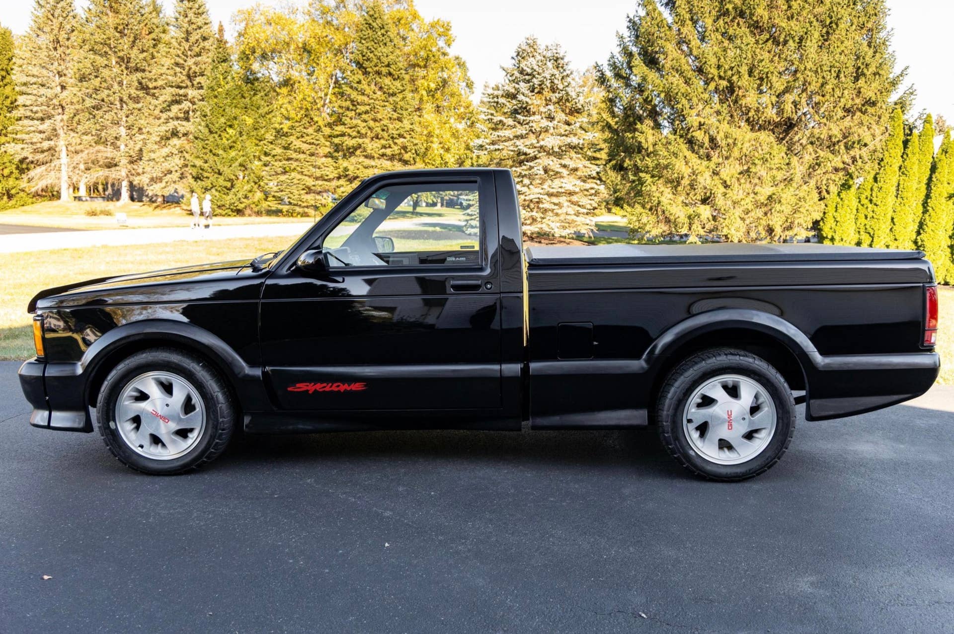 Rare 1991 GMC Syclone For Sale with 37,200 Miles Is One Of The Coolest ...