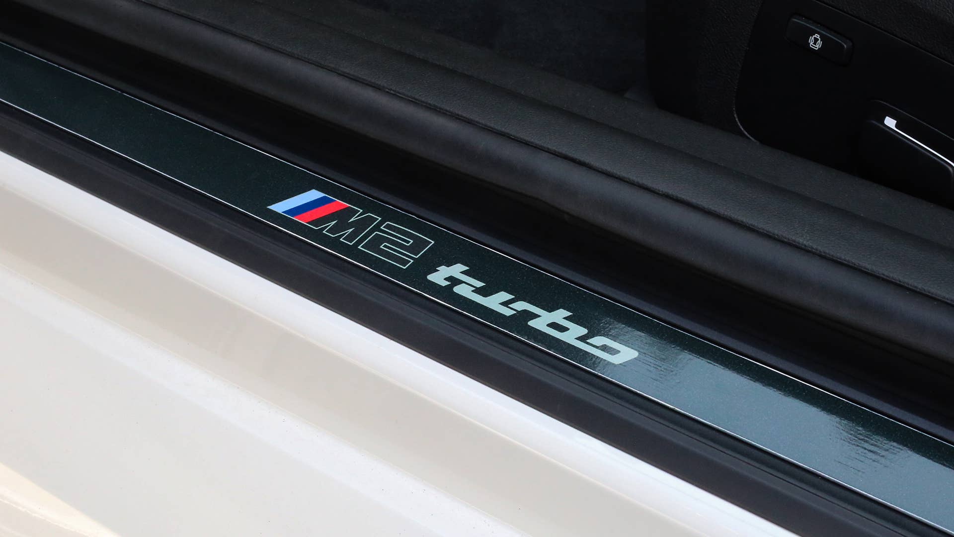 2026 BMW M2 Turbo Design Edition Celebrates 2002 Turbo - Autoblog