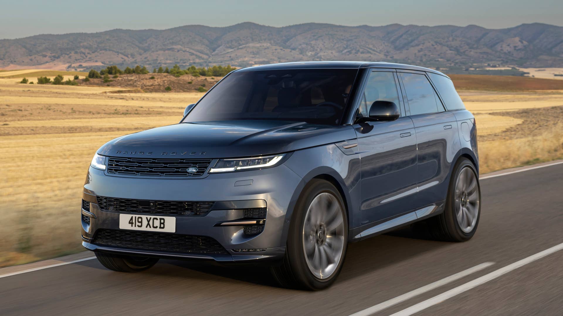 Range Rover Production Hit Again After Supply Chain Issue - Autoblog