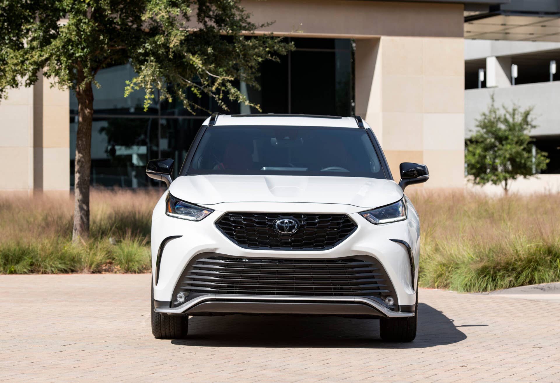 2026 Toyota Highlander vs 2026 Volkswagen Atlas: Which Is The Better ...