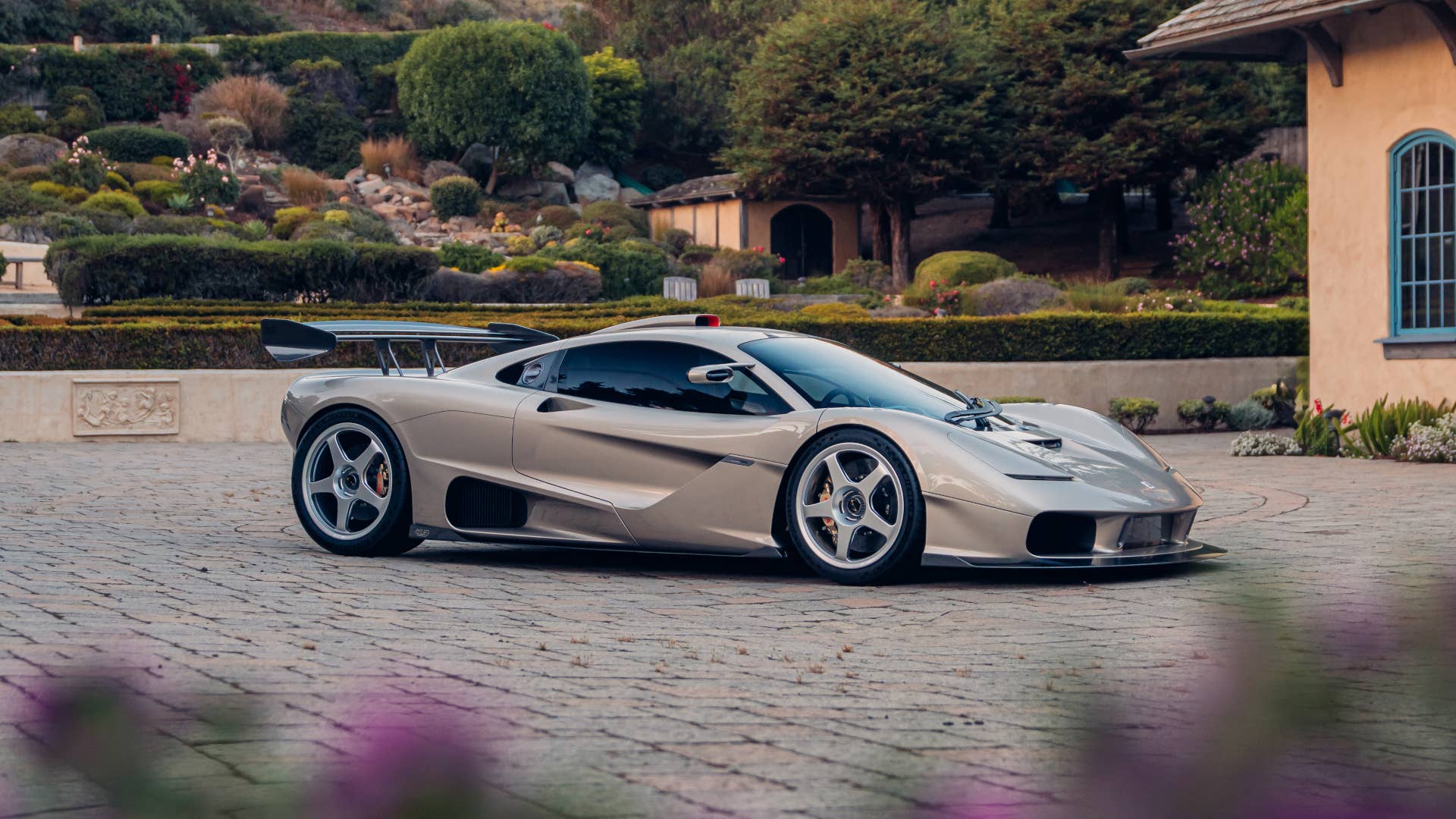 Gordon Murray's $20M McLaren F1-Inspired Hypercar Goes to Auction at ...