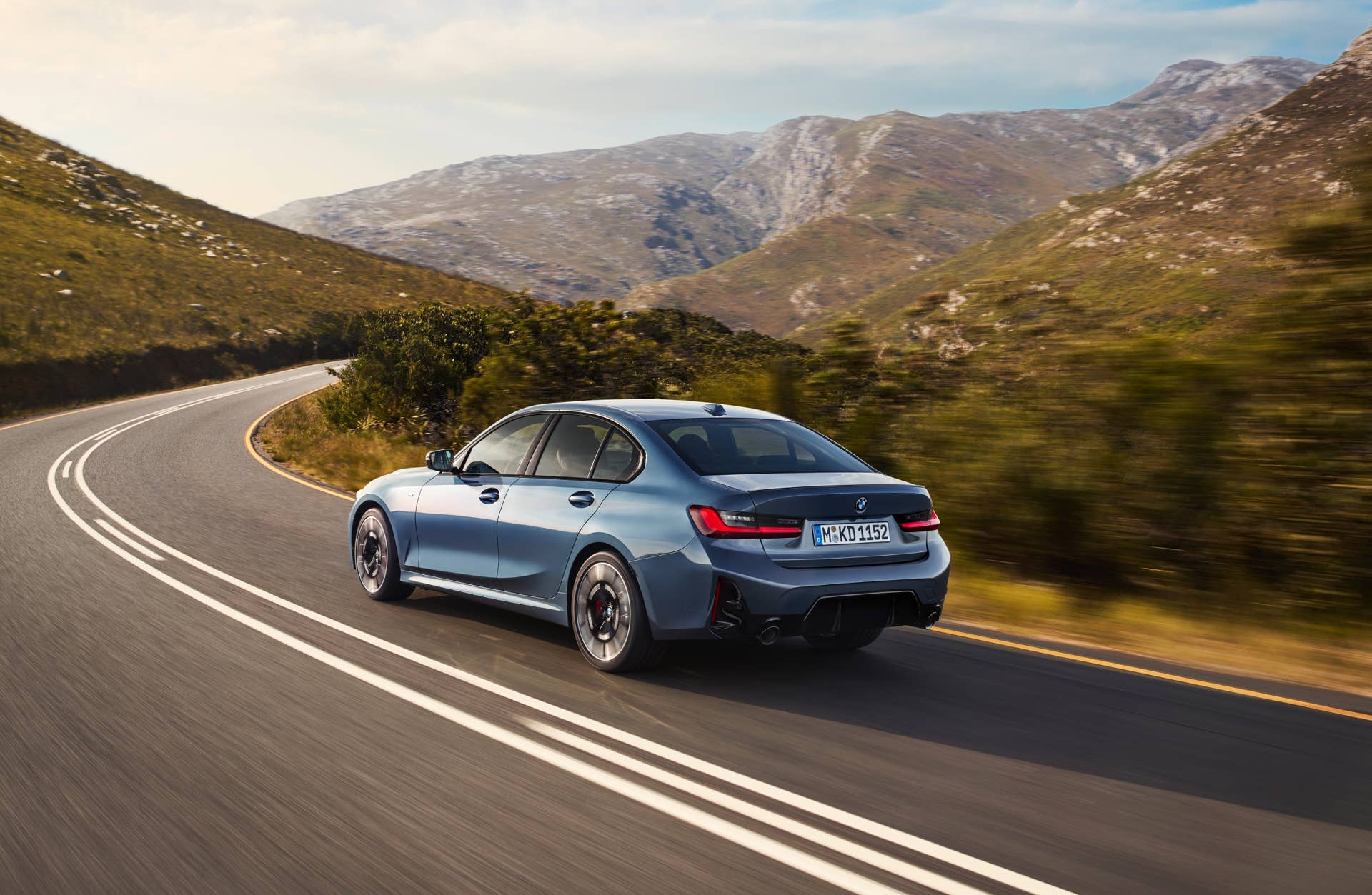 2026 BMW 3 Series Vs. 2026 Mercedes-Benz C-Class: 3 Key Differences ...