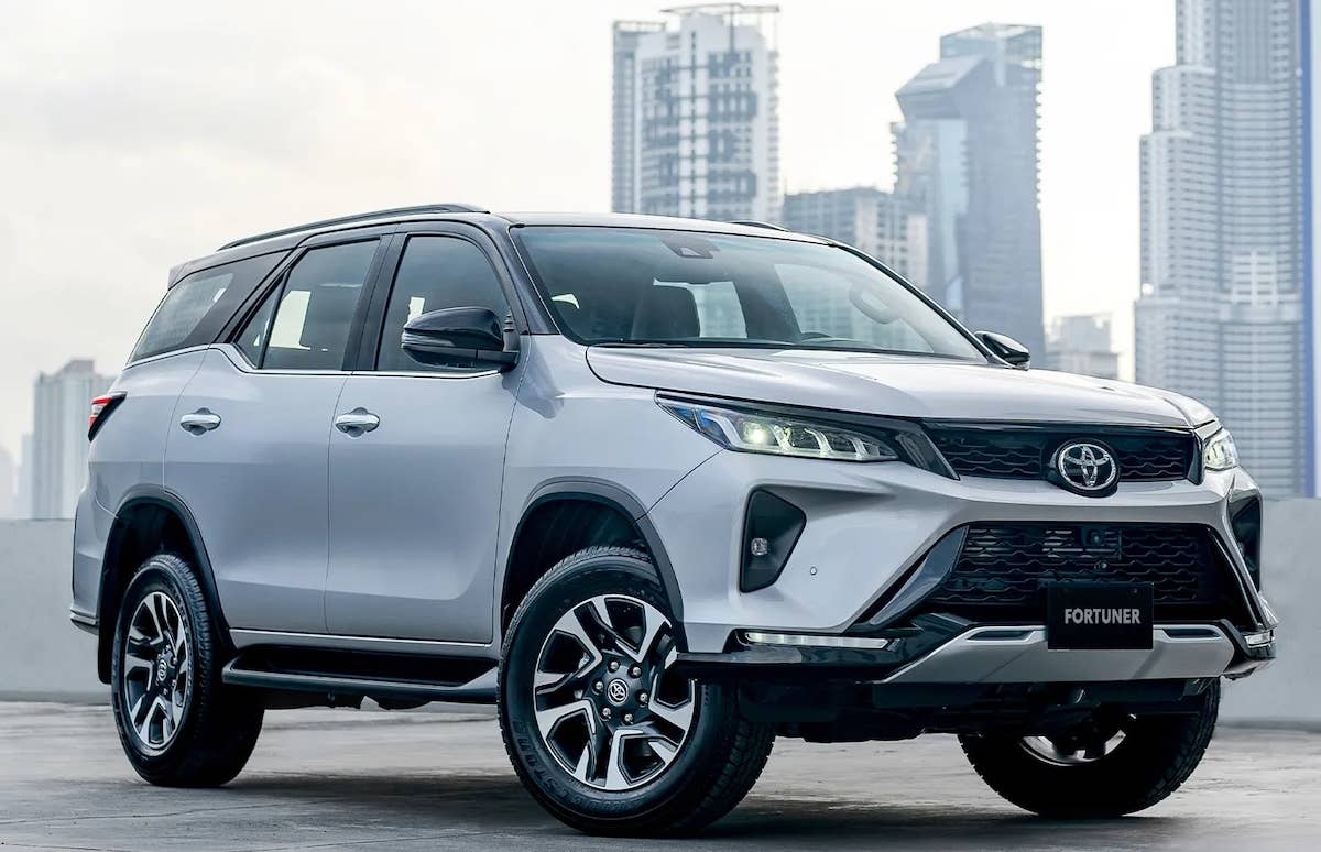 Toyota’s Rugged 3-Row Hilux SUV Is Back — And America Still Can’t Have ...