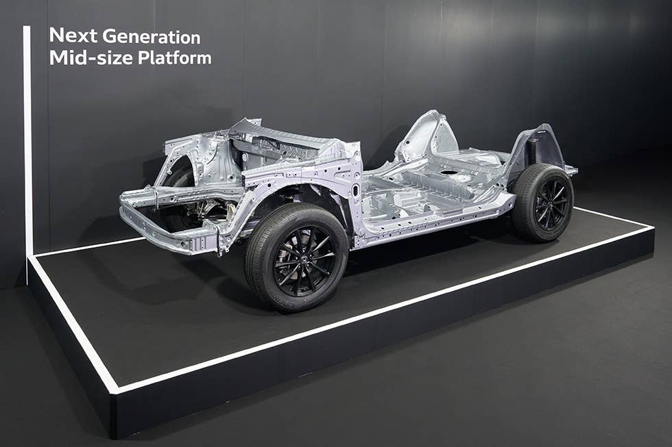 Honda’s New Chassis Breaks a Rule Every Carmaker Has Followed for ...