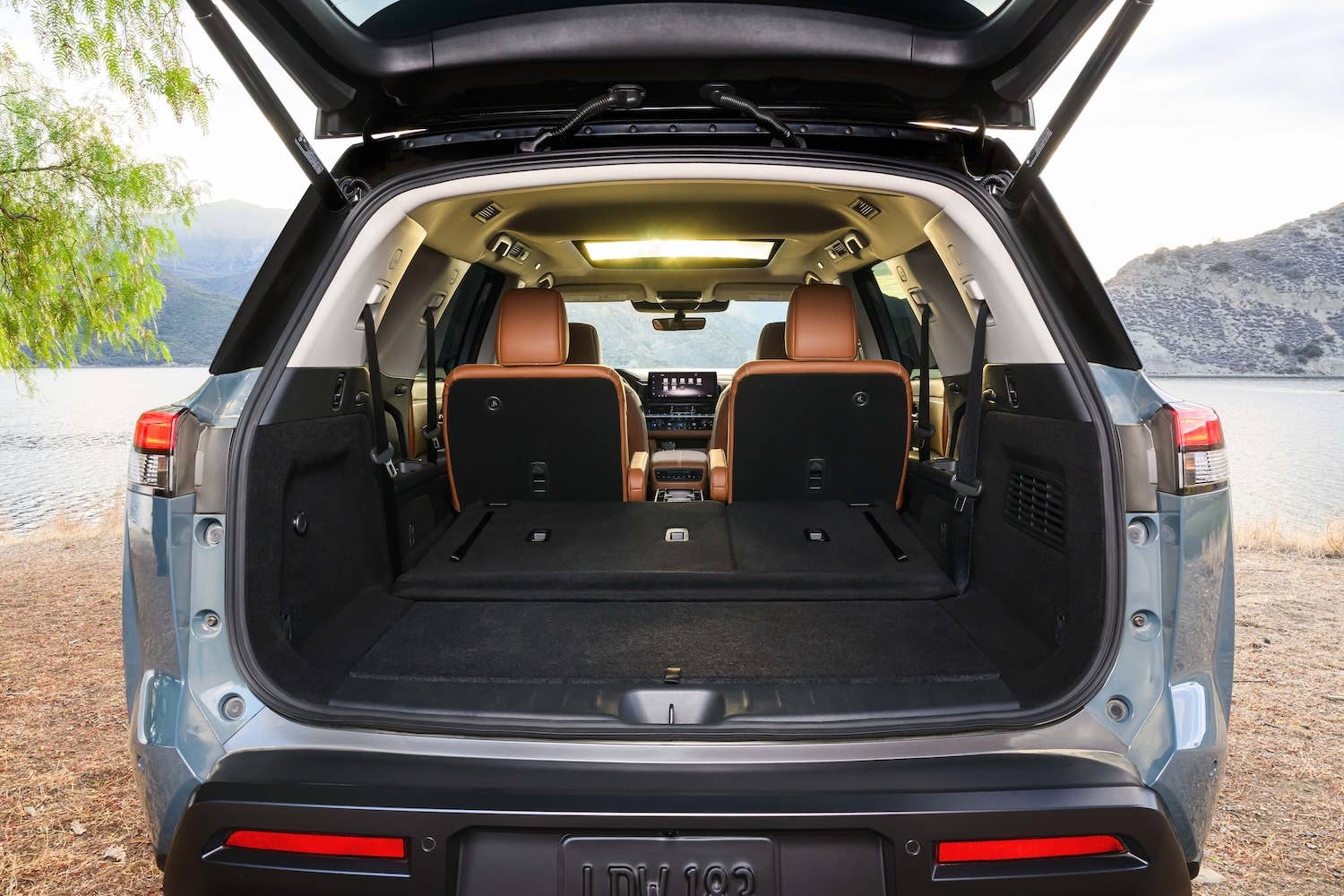 2026 Nissan Pathfinder vs 2026 Hyundai Santa Fe: Which Is the Smarter ...