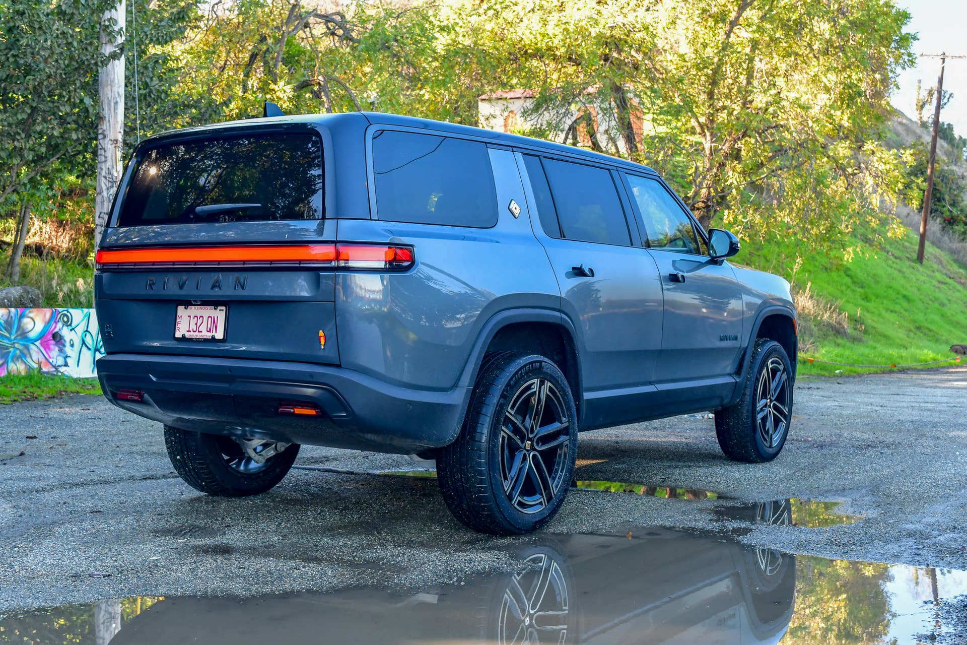 The Rivian R1T Quad Motor Now Hits 60 in 2.6 Seconds and It’s Quicker ...