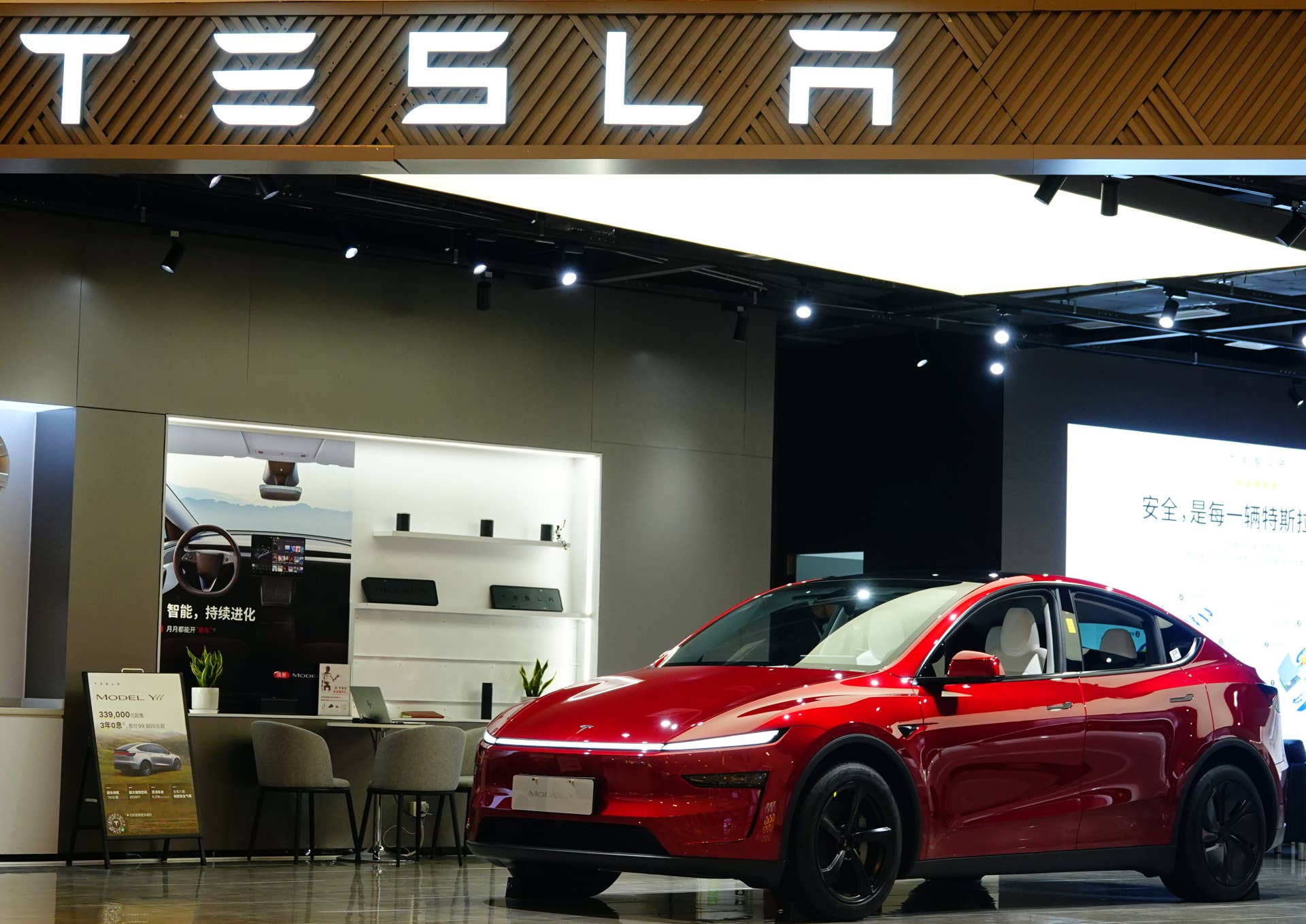 Tesla Quietly Renamed FSD Just Before China Owners Took It To Court ...