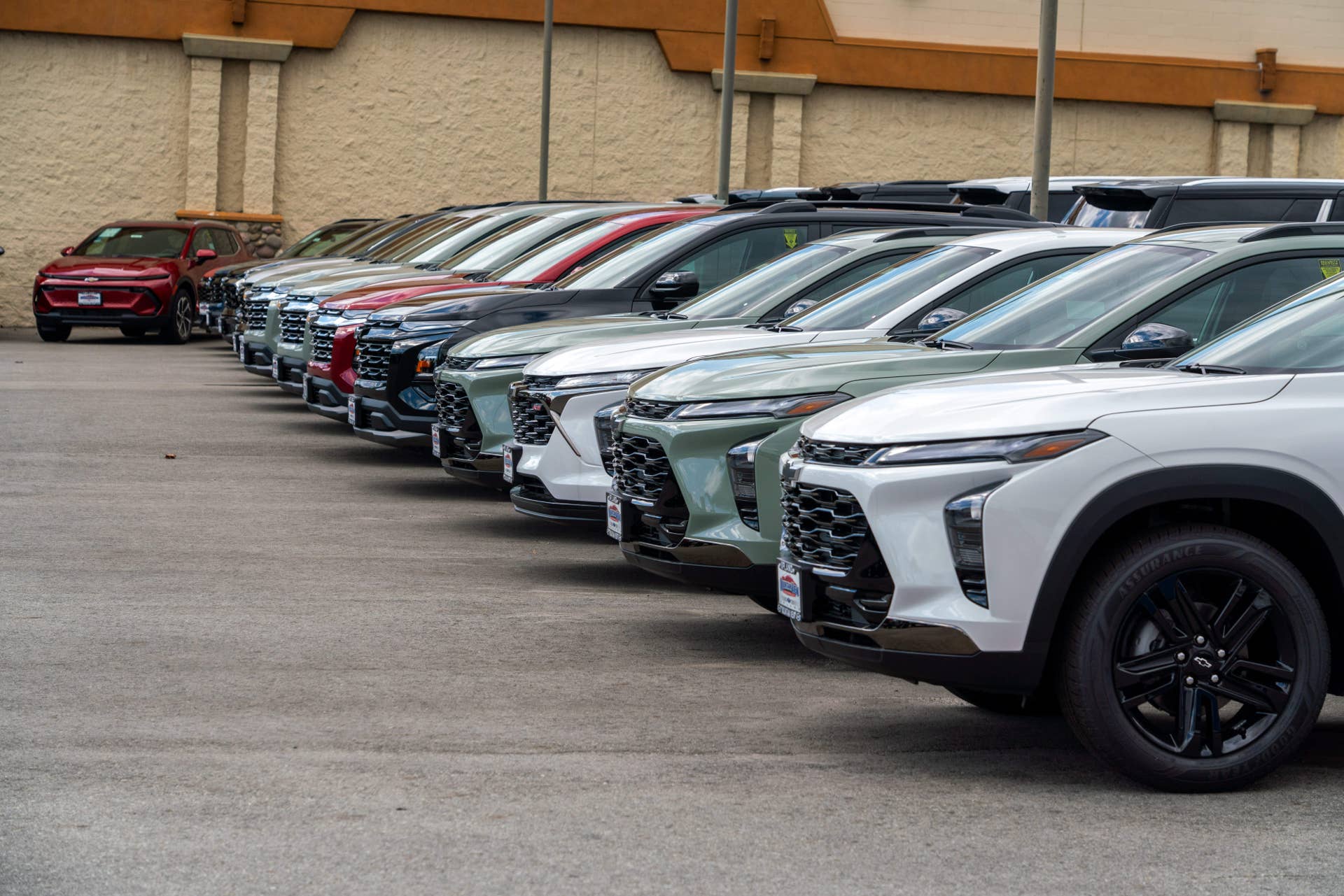 U.S. Auto Debt Reaches $1.68 Trillion, Overtaking Credit Cards - Autoblog