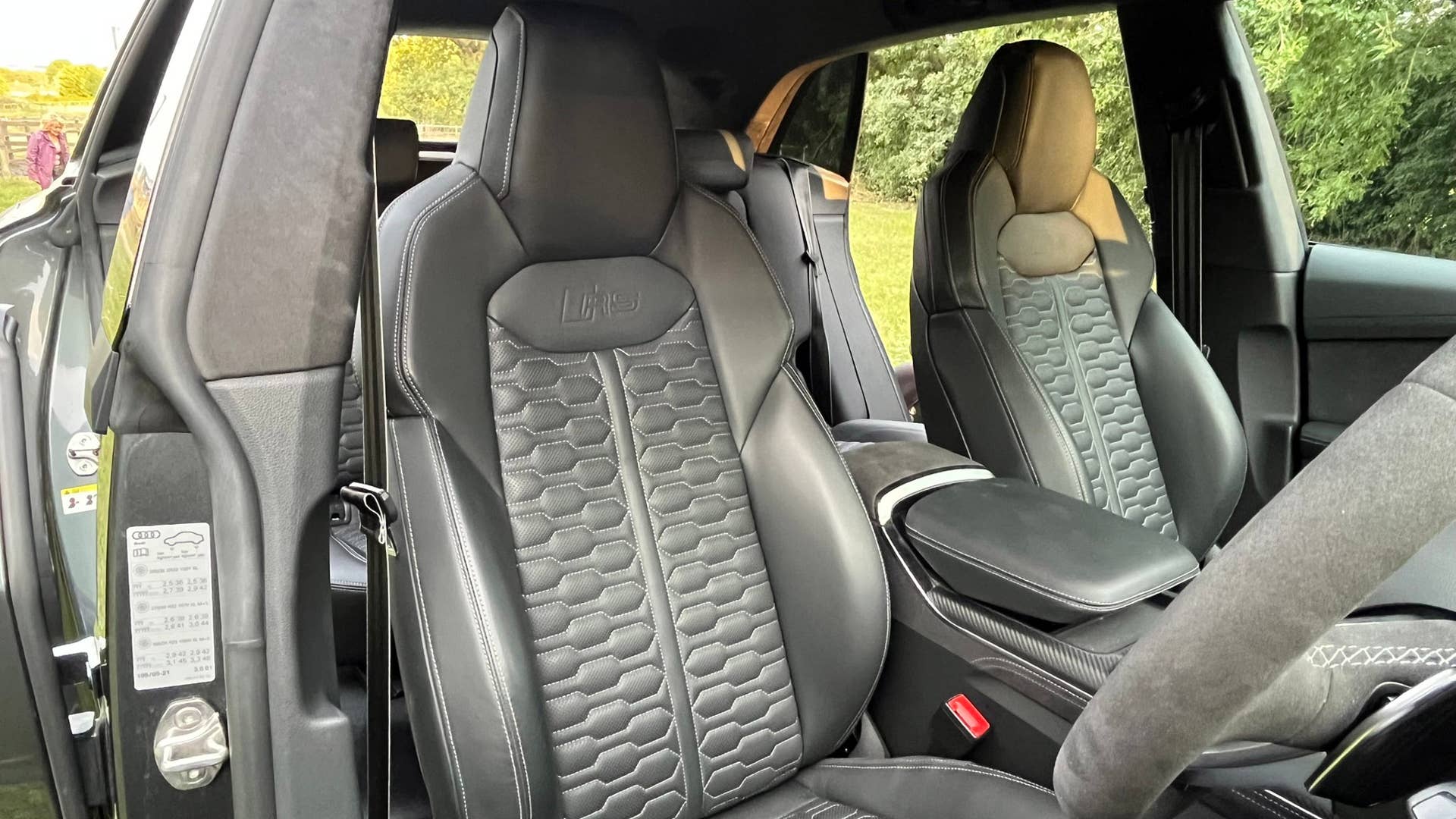 5 Things You Need to Know About the 2025 Audi RS Q8 - Autoblog