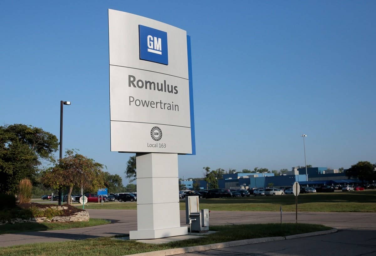GM Boosts 10-Speed Transmission Output With $300 Million Investment ...