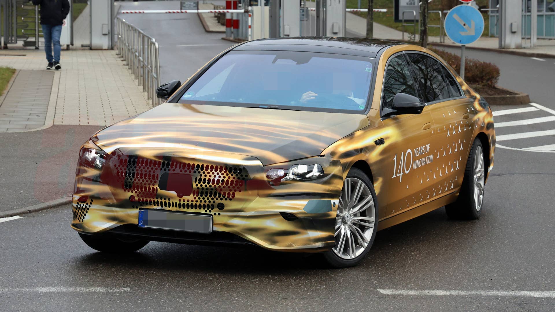Mercedes-Benz Rolls Out Massive Infotainment Update To 700,000 Vehicles ...