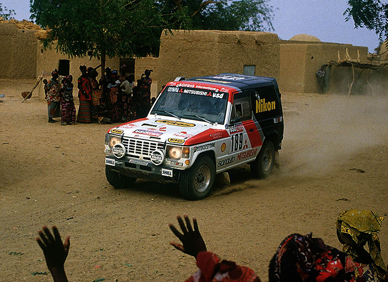 Mitsubishi Brings Its Original Dakar-Winning Pajero Back to Life After ...