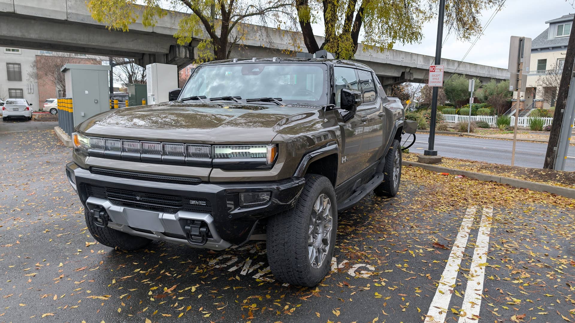What Makes the 2026 GMC Hummer EV 3X Pickup Ridiculous is Actually What ...
