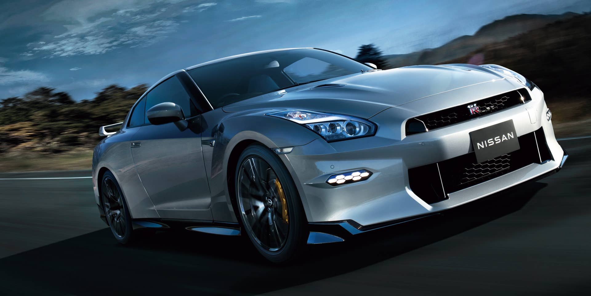 American Emissions Rules Are Delaying the Next Nissan GT-R - Autoblog
