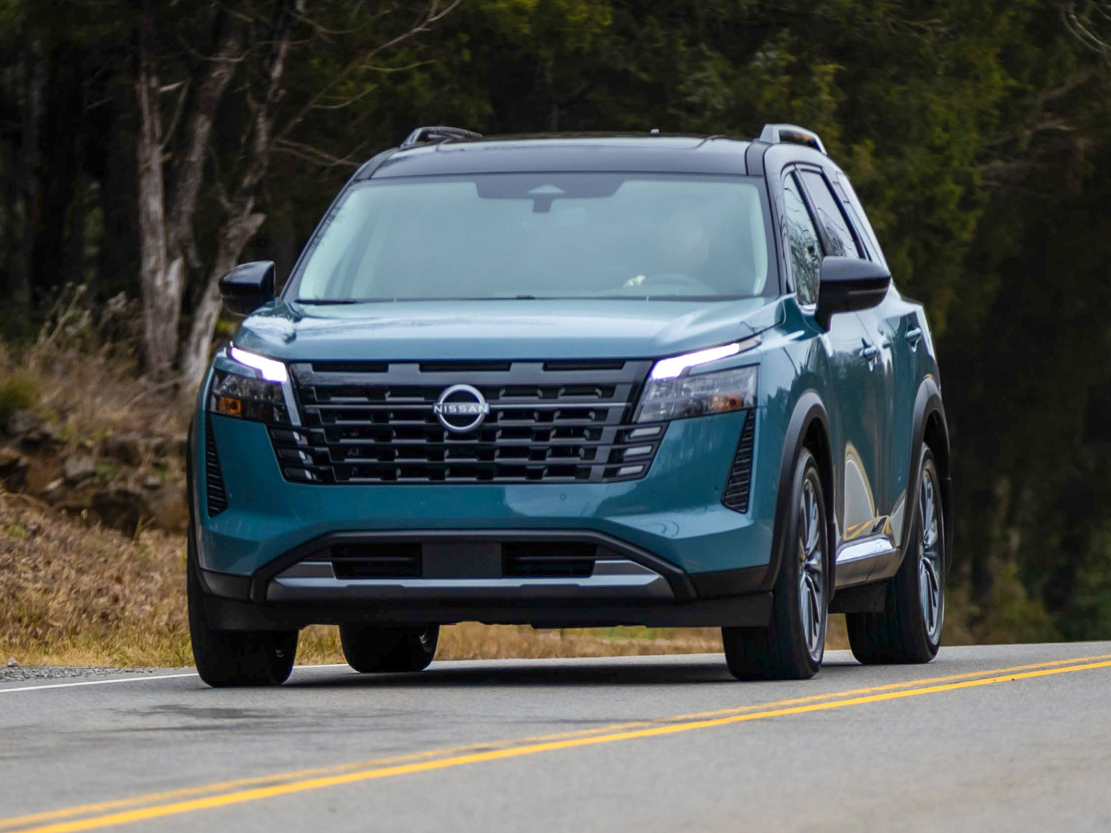 2025 Vs. 2026 Nissan Pathfinder Differences and Which One to Buy - Autoblog