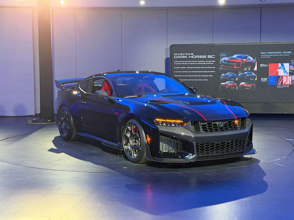 Supercharged Ford Mustang Dark Horse SC Is the Shelby GT500 for 2026 ...