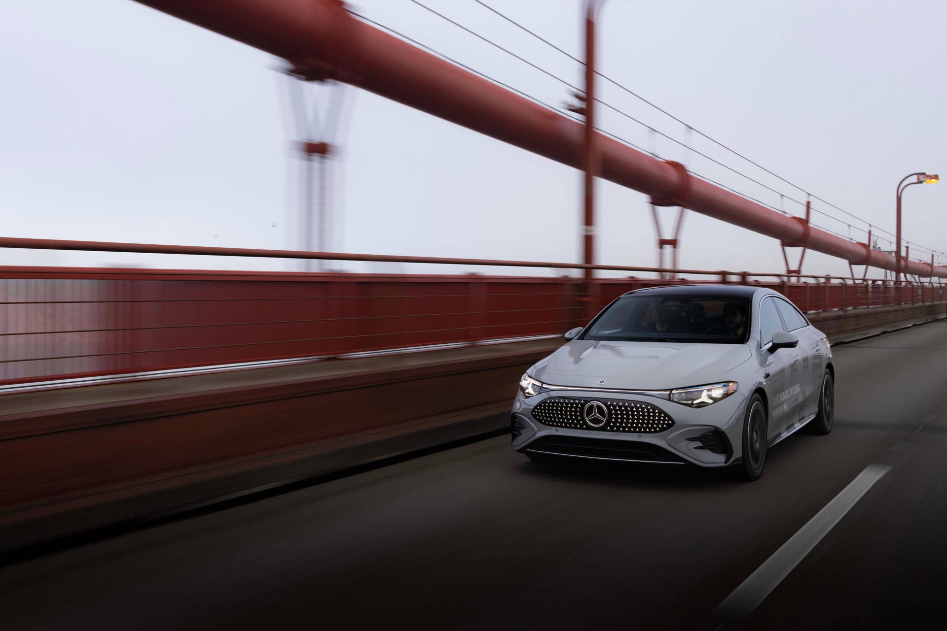 Mercedes Brings Tesla-Style Point-to-Point Self-Driving to the U.S ...