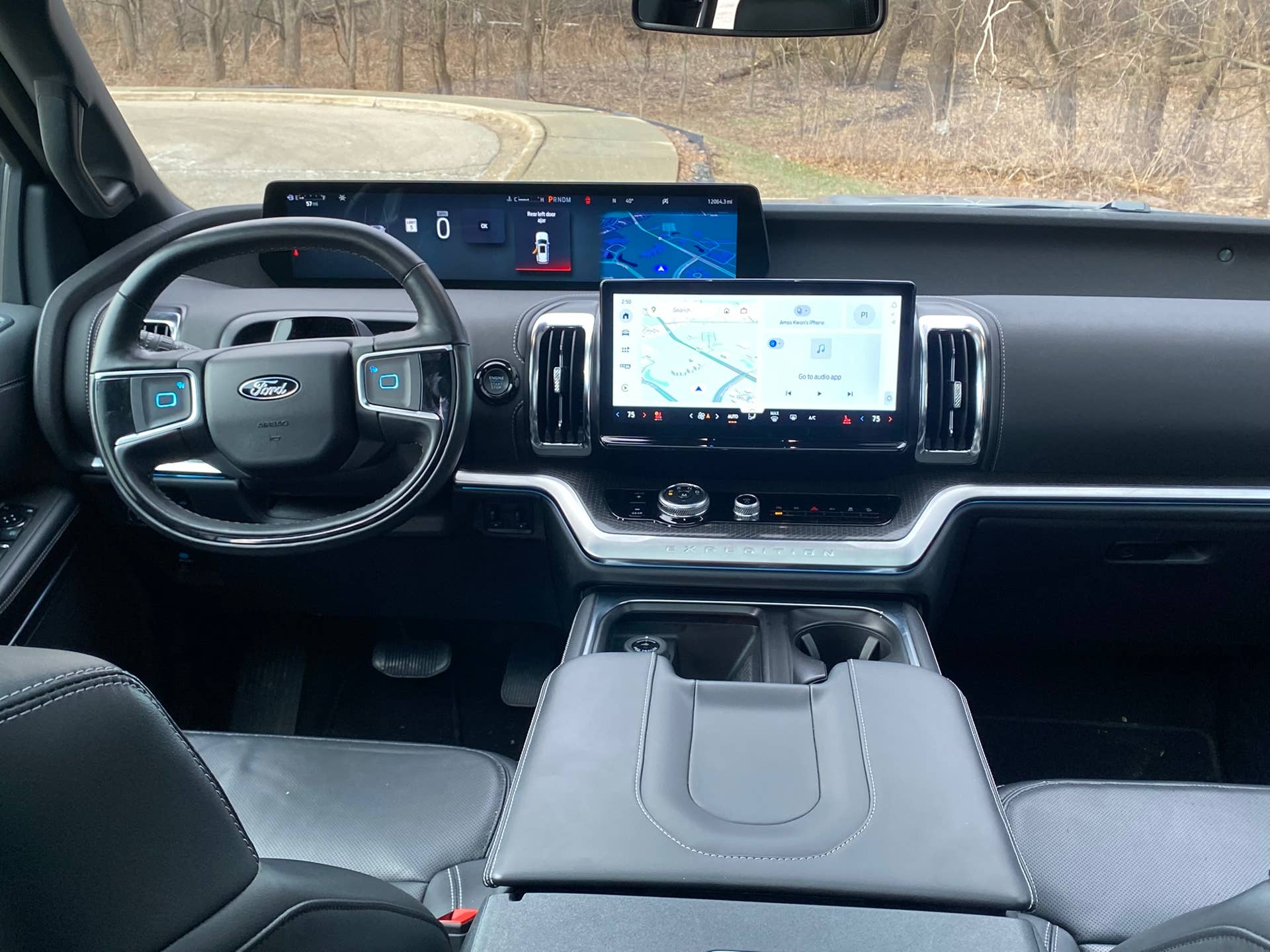 I Drove the 2026 Ford Expedition Platinum Stealth Performance Package ...