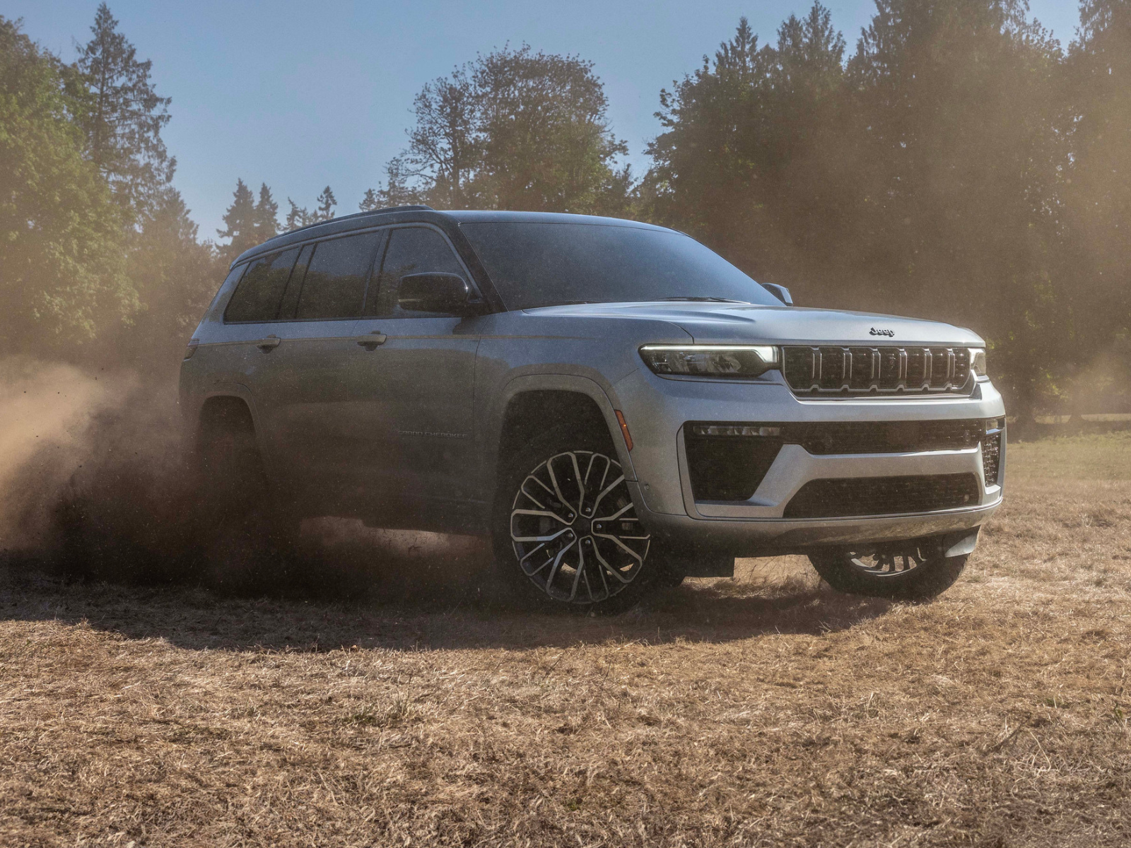 2026 Jeep Cherokee vs 2026 Grand Cherokee: 5 Key Differences - Autoblog