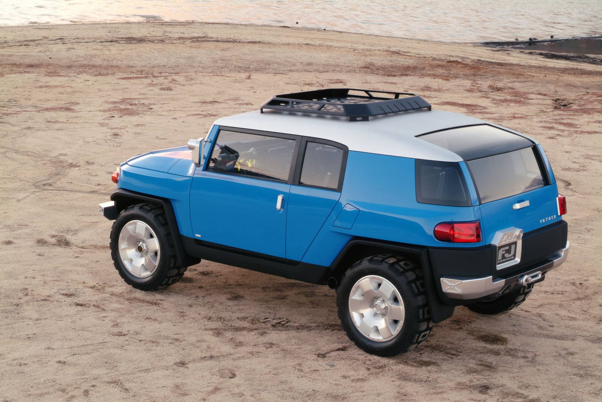 Toyota Built the FJ Cruiser in Secret—Now It’s a Cult Classic - Autoblog