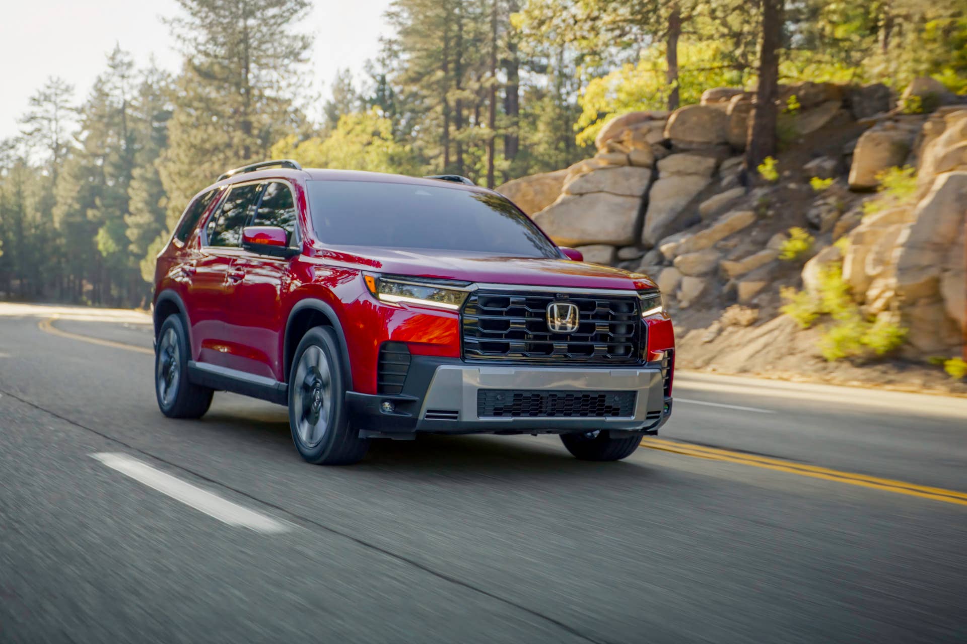 2026 Honda Pilot is Cheaper to Lease than Toyota Grand Highlander This ...