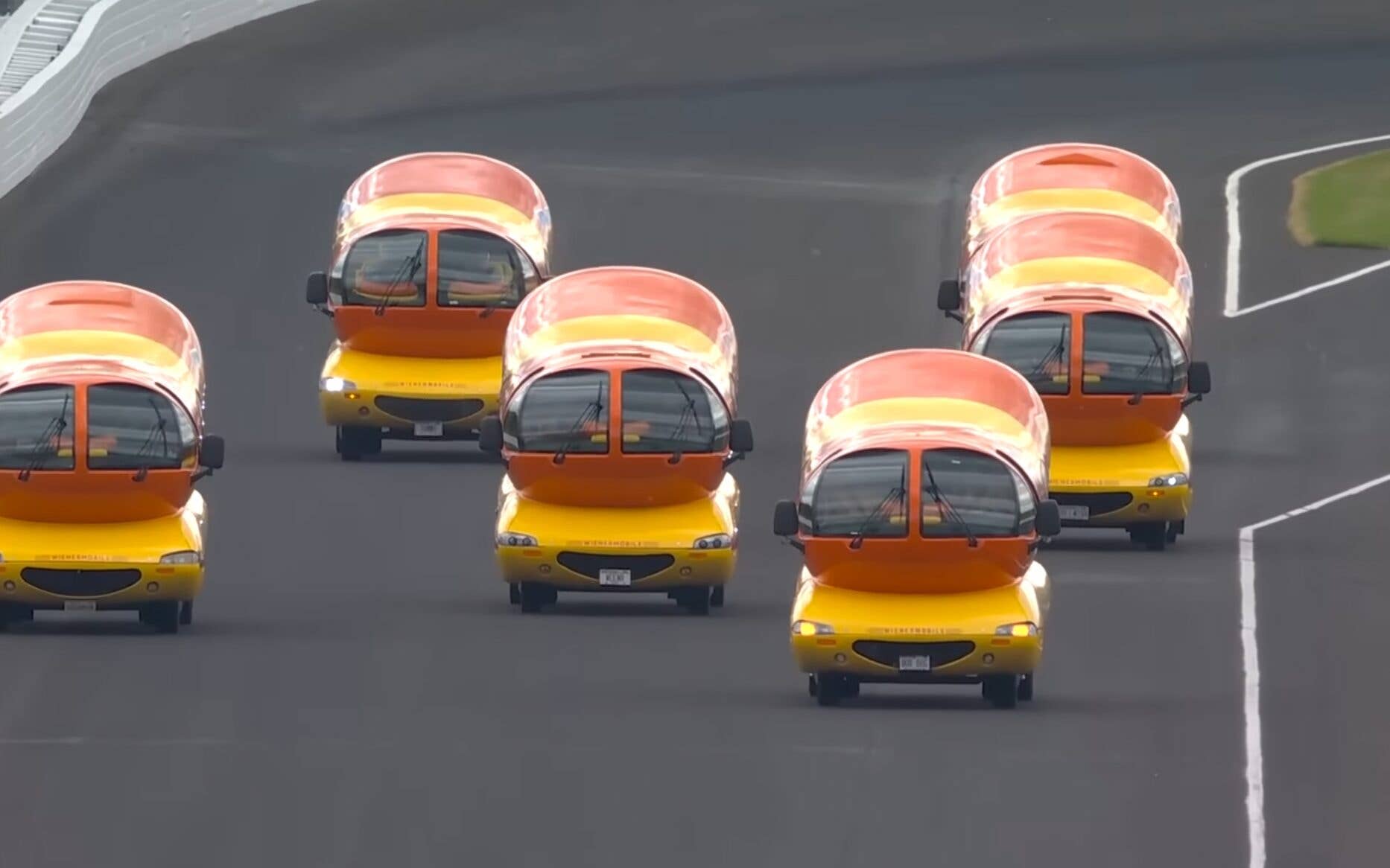 The Wienie 500 Is Back, and Yes, the Wienermobiles Are Racing Again ...