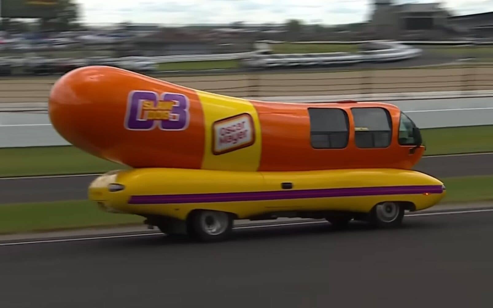 The Wienie 500 Is Back, and Yes, the Wienermobiles Are Racing Again ...