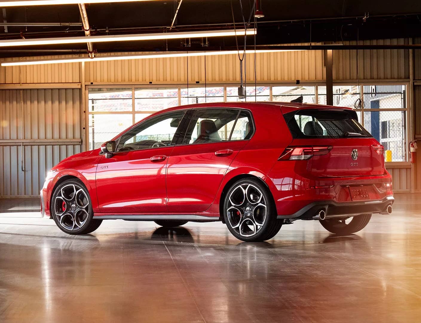 Volkswagen Golf GTI Finally Gets a Cool Lease Offer this January - Autoblog