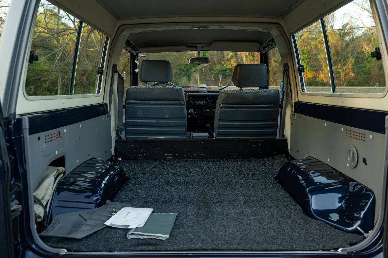 This Detachable-Top Land Cruiser 70 Series Is Peak Old-School Toyota ...