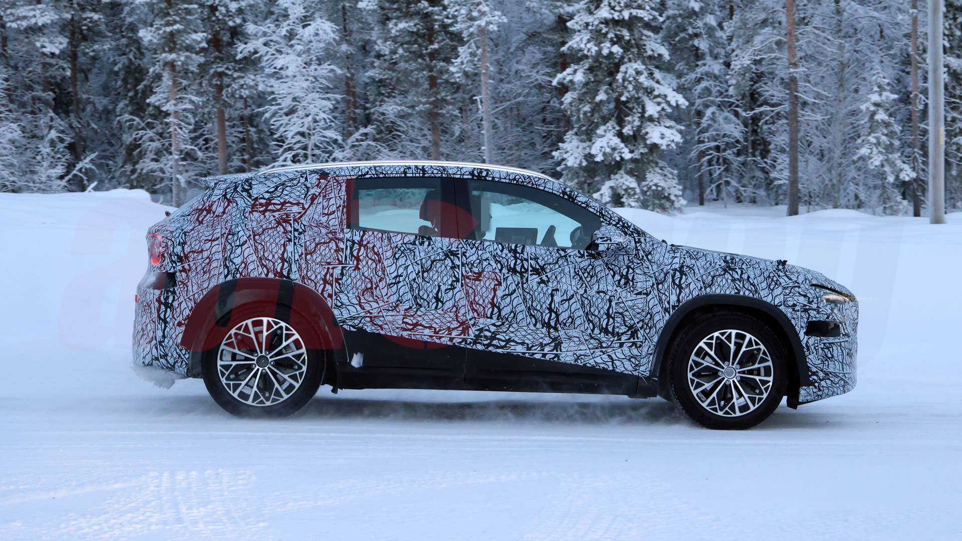 Mercedes-Benz's Entry-Level SUV Is About to Become More Practical Than ...