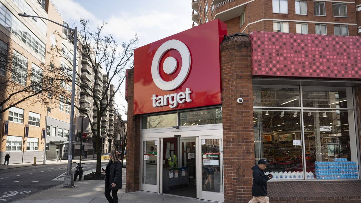 Target Has a $291 Camping Tent on Sale for 54% Off - Autoblog