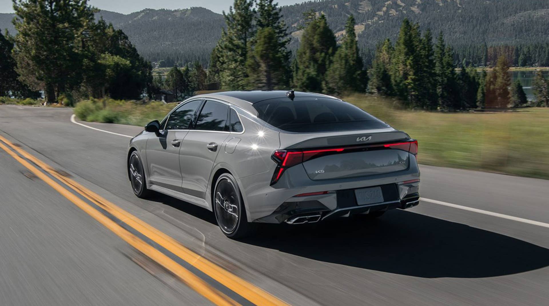 The Kia K5 May Lease Offer Makes Other Midsize Sedan Lease Deals Look ...