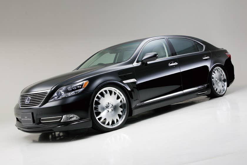 Beyond Luxury: What are Japan's VIP-Style Cars? - Autoblog
