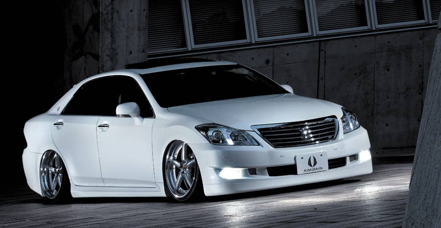 Beyond Luxury: What are Japan's VIP-Style Cars? - Autoblog