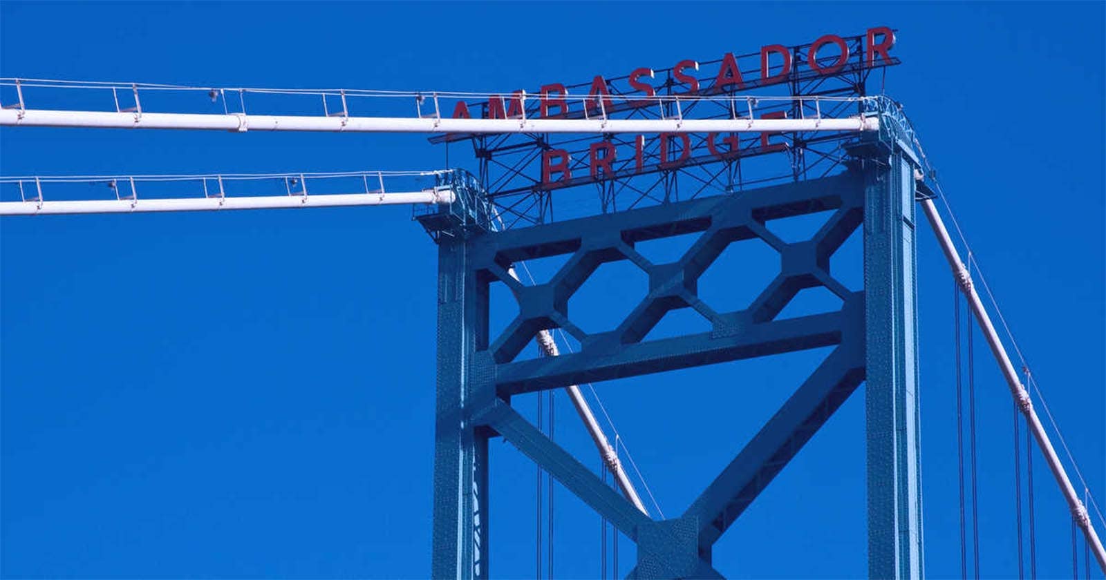 Trump Threatens to Block Opening of $4.7B U.S.-Canada Bridge Used by ...