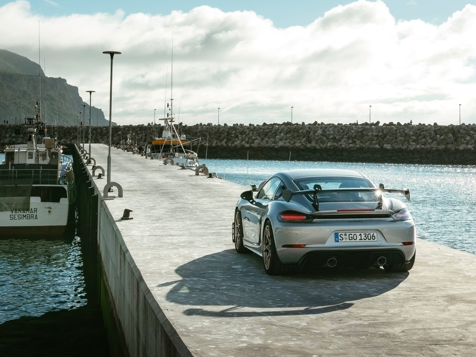Porsche Pulls 718 Cayman and Boxster From Configurator as EV Plans ...