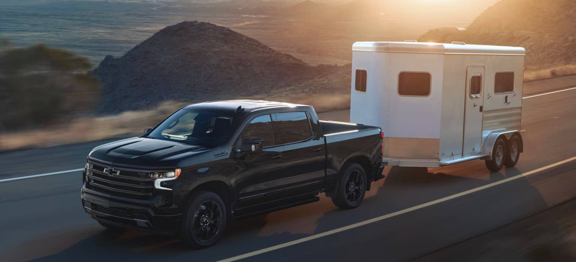 Chevy Colorado Vs. Silverado: Side-by-Side Comparison - Autoblog