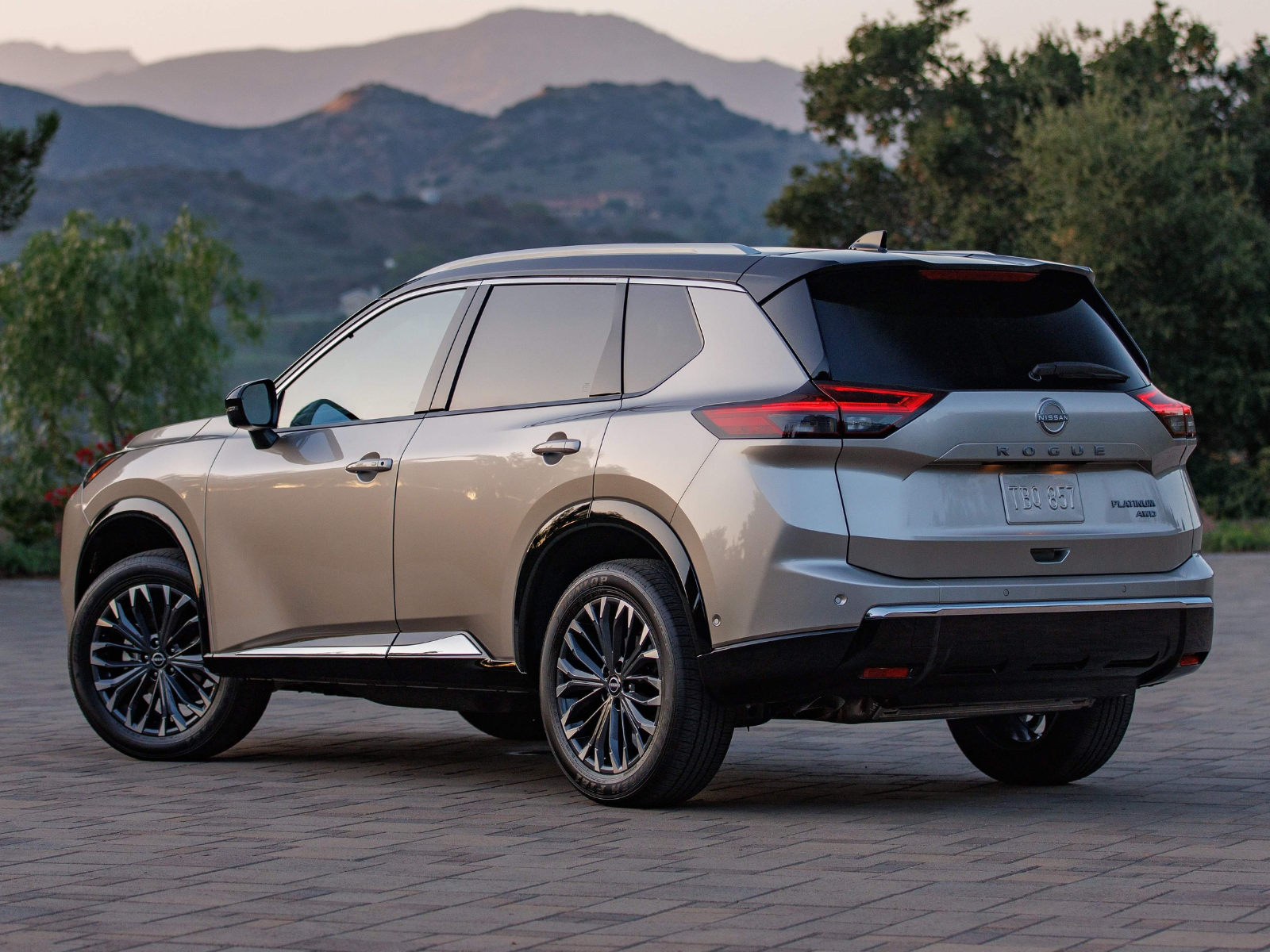 Nissan Rogue Lease Deals Start Really Low at $249 per Month This June ...