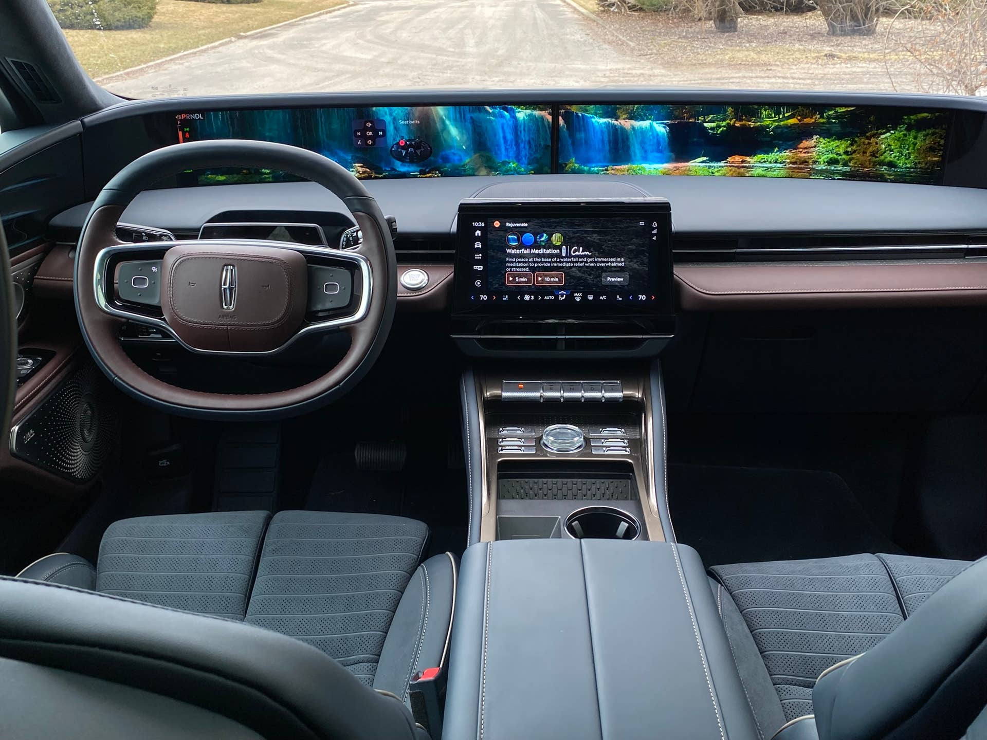 I Drove the 2026 Lincoln Nautilus Hybrid Black Label AWD. Here’s My ...