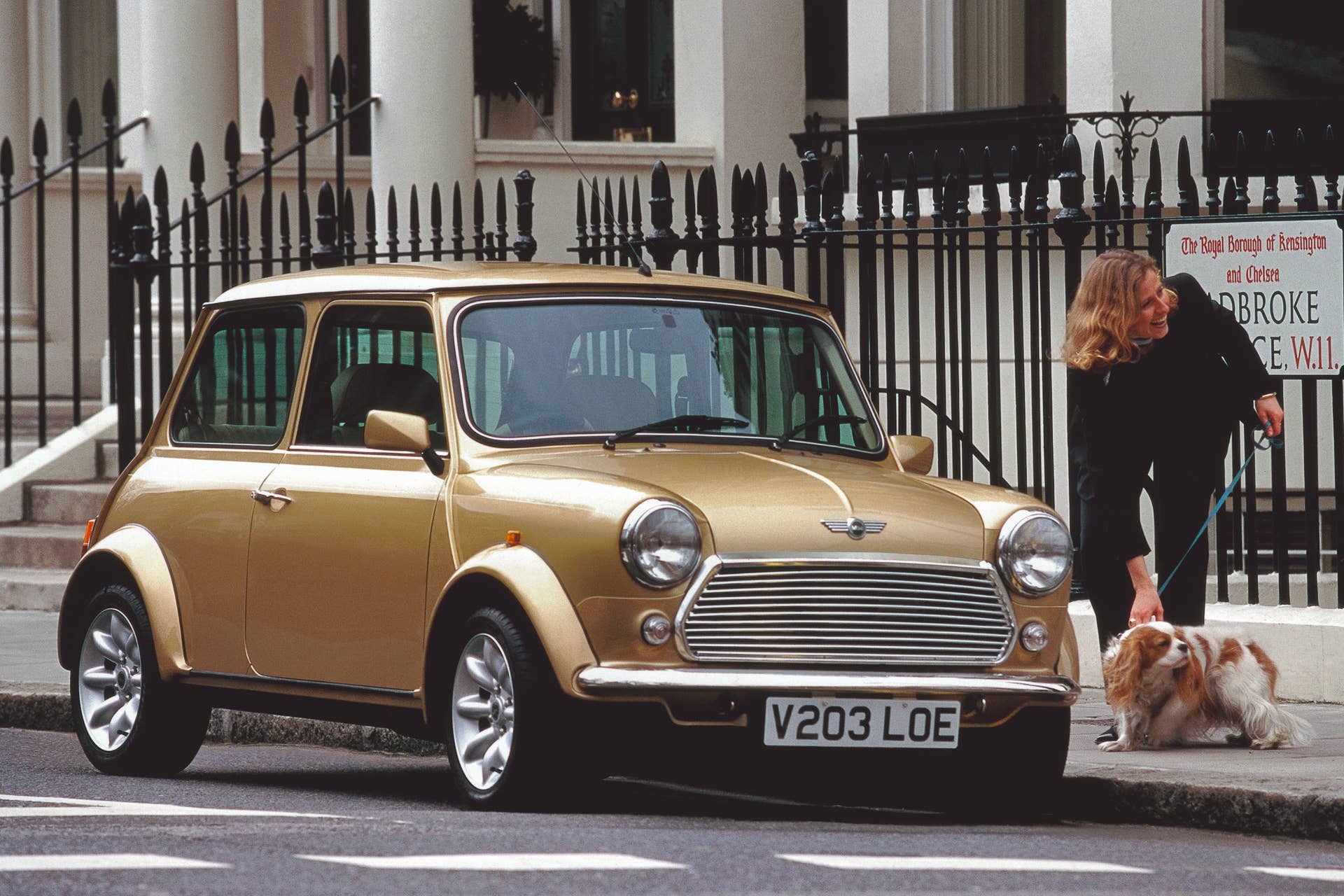 The Original Mini Cooper Started This Trend That Every Automaker Copied ...