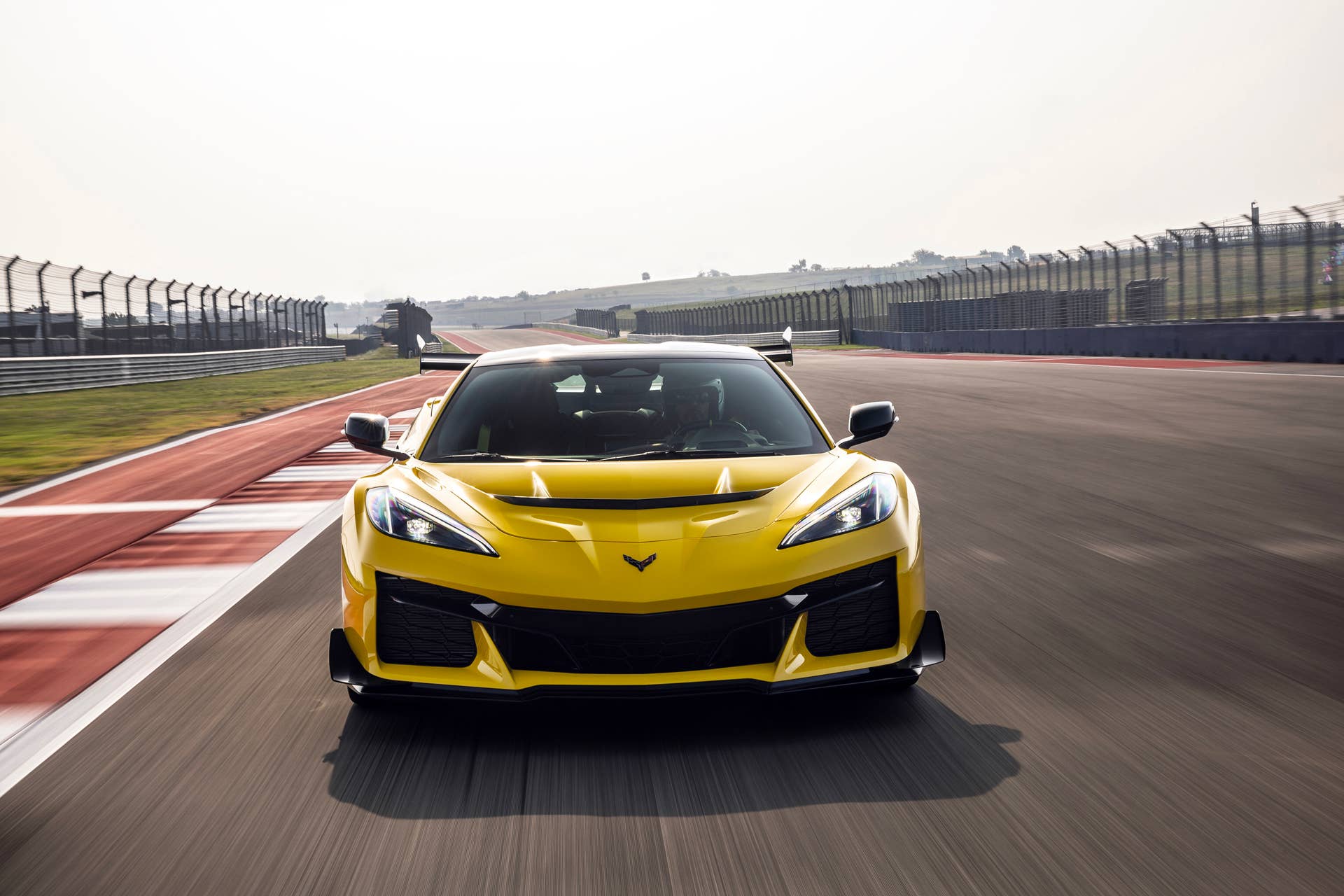 Chevrolet Is Building More 1,000-HP Corvette ZR1s Than Anyone Expected ...