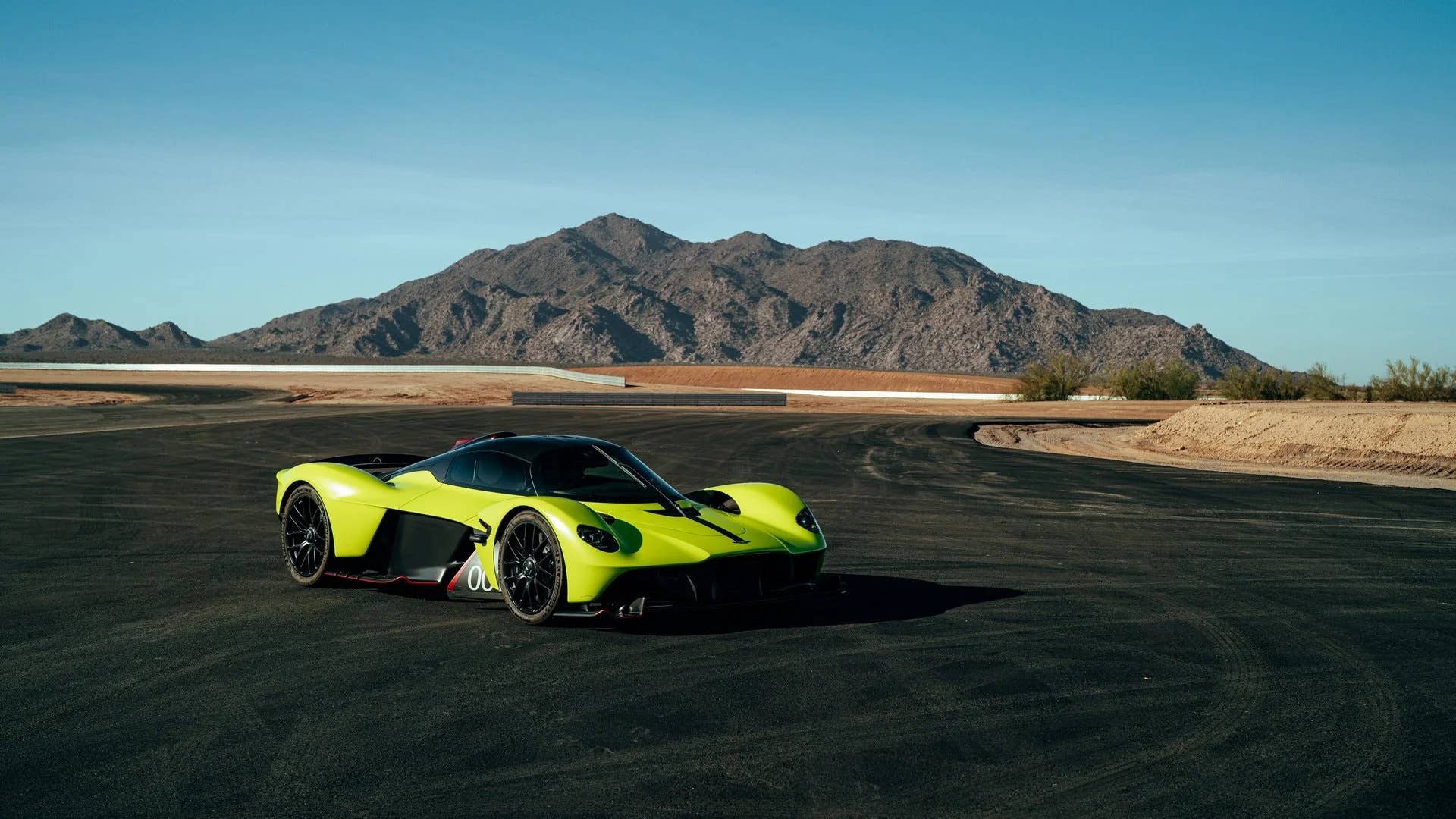 This Aston Martin Is One of Just 2 Road-Legal Examples - Autoblog