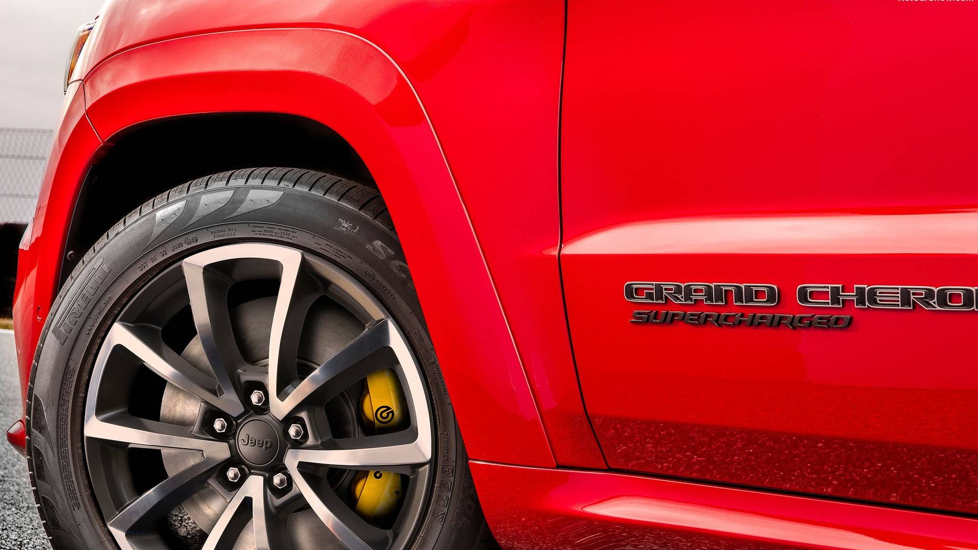 Hellcat Jeep Grand Cherokee May Return as SRT Boss Hints at V8 Comeback ...