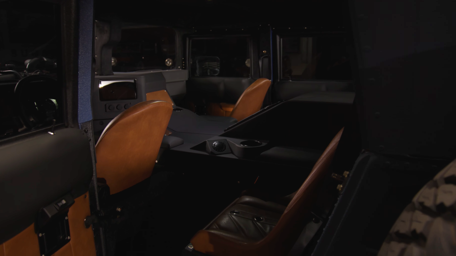 Jeff Dunham’s Insane 750-HP Rat-Rod Humvee Is Unlike Anything on the ...
